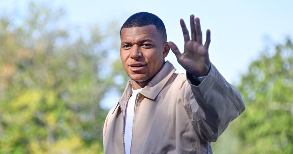 Mbappé, incredible turnaround for his future! – French Football Weekly