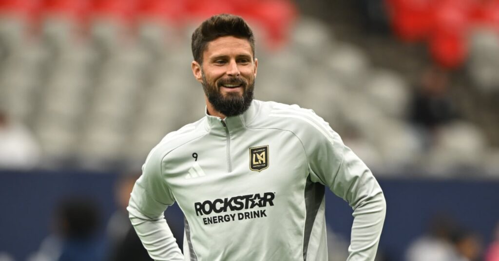 Olivier Giroud, it's official! – French Football Weekly